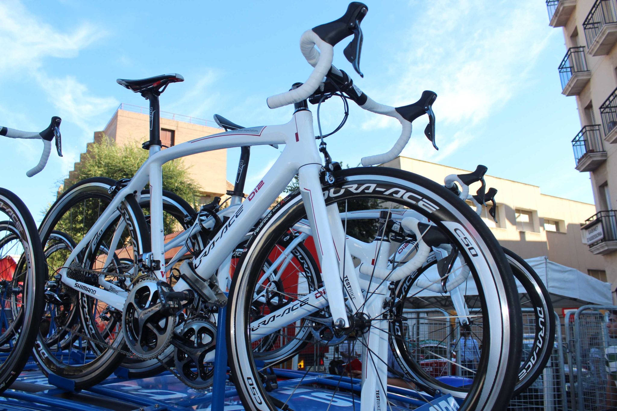 Vuelta Shimano Trigon Bikes