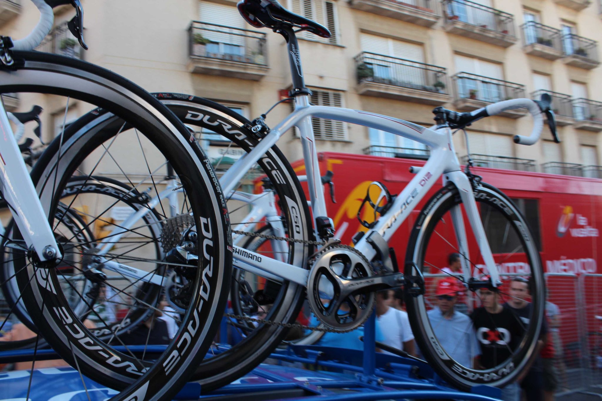 Vuelta Shimano Trigon Bikes