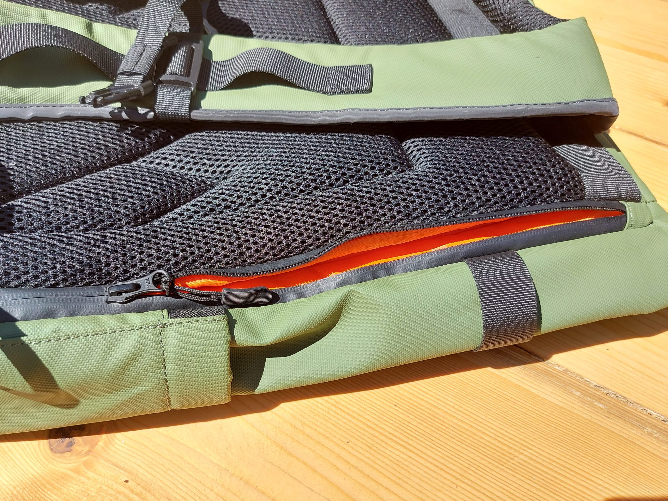 Stubble & Co Roll Top Mini bag; lightweight and waterproof